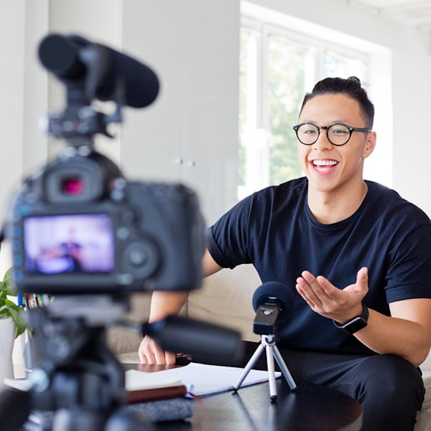 Baker's 4 Strategies of Influence - Using Logic and Emotion to Change ...