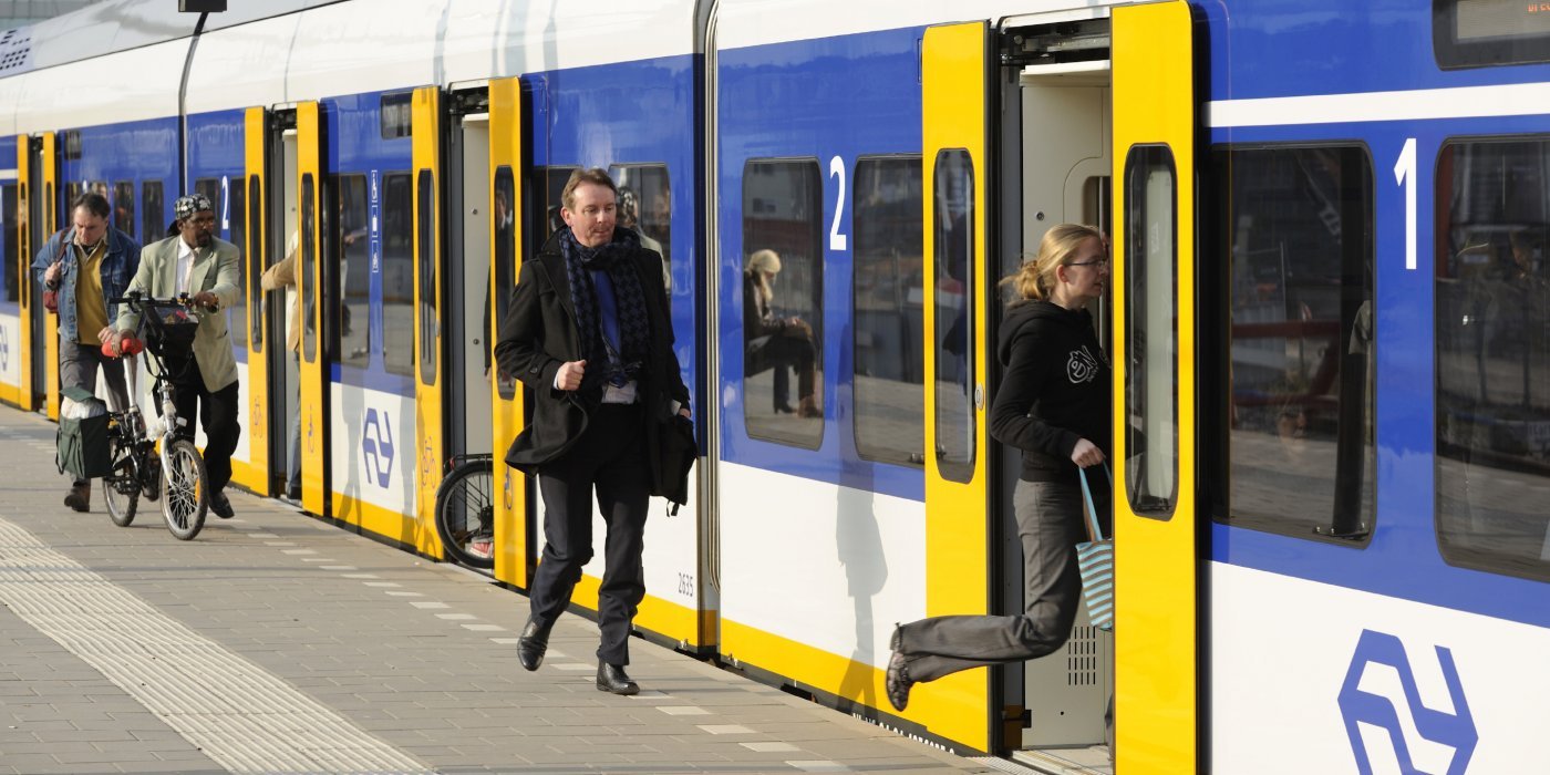 Dealing With Lateness - Solving Punctuality Problems