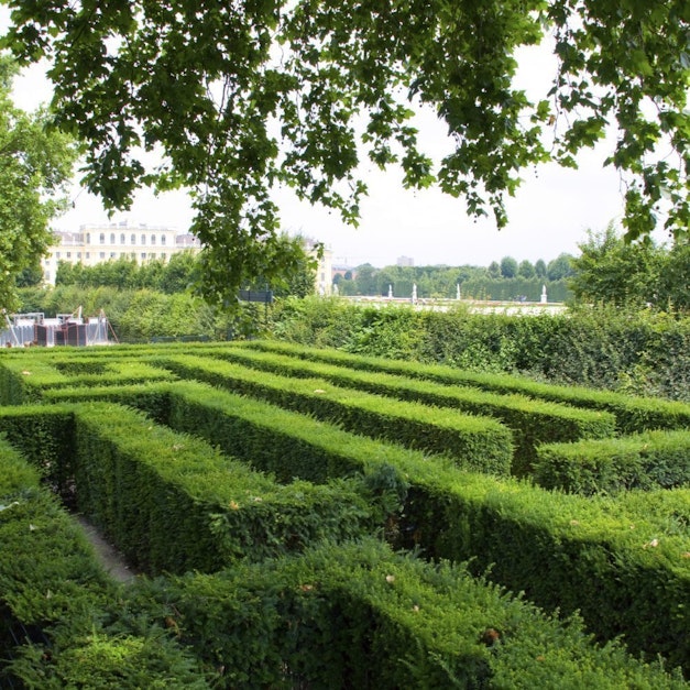 The Lords of Strategy: The Secret Intellectual History of the New ...